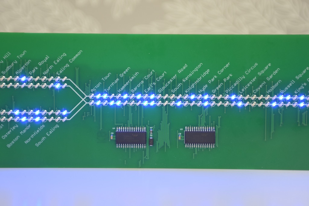 London Underground - Piccadilly Line - Traintrackr - Live LED Maps