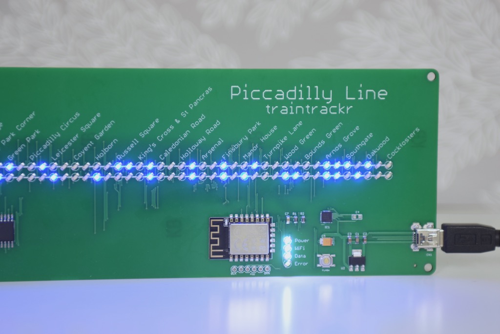 London Underground - Piccadilly Line - Traintrackr - Live LED Maps